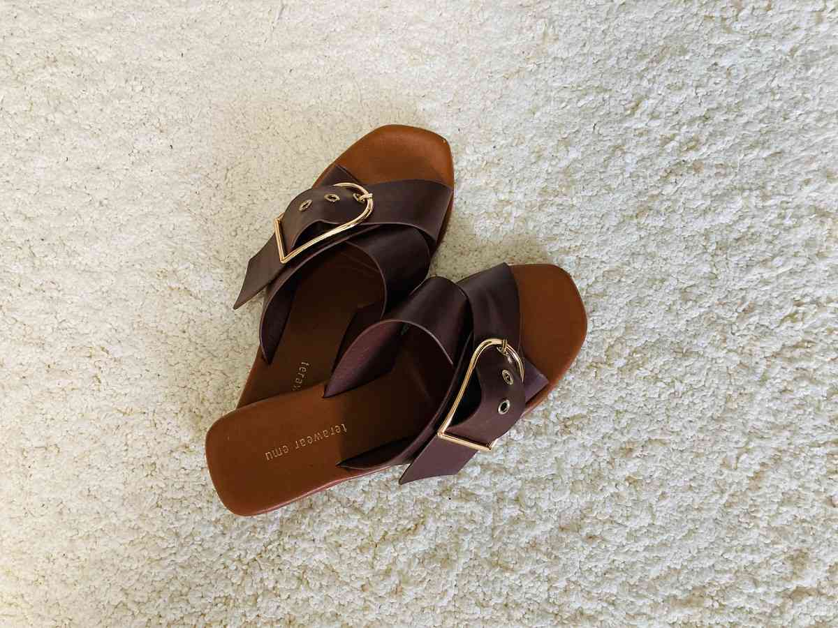 【しまむら】プチプラでもおしゃれ！40代におすすめの人気サンダルランキング | イチオシ | ichioshi