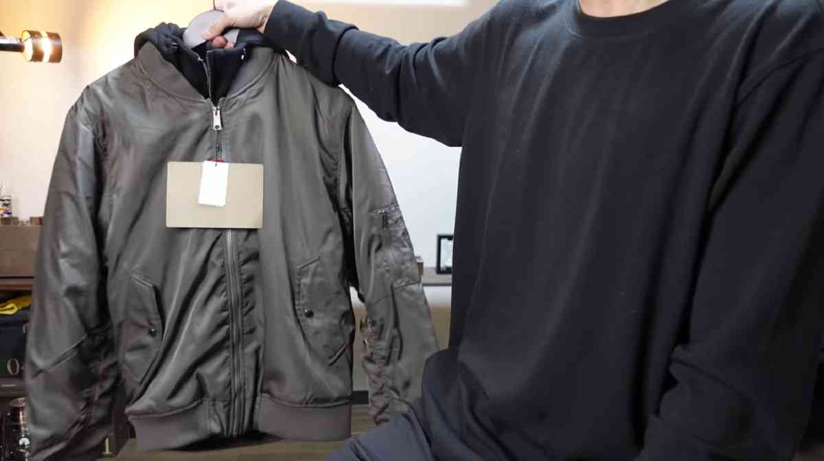 【ワークマン】真冬は裏アルミで乗り切る！MA1・モンスターパーカなど防寒アイテム | イチオシ | ichioshi